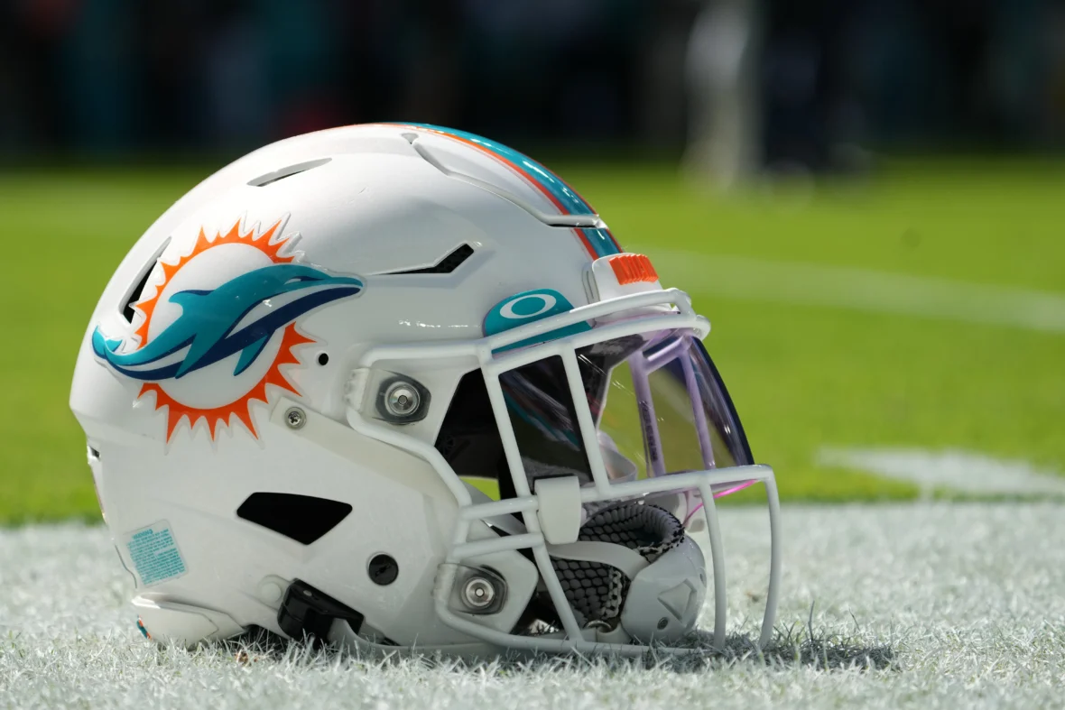 Miami Dolphins earn high praise for rewarding free agency signing - 中華職 ...